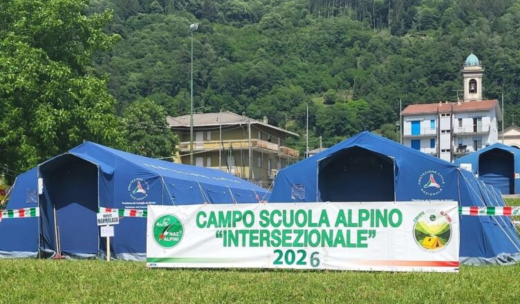 ALPINI. CAMPO A INTROBIO ED ESERCITAZIONE NEI BOSCHI DI PRIMALUNA ...