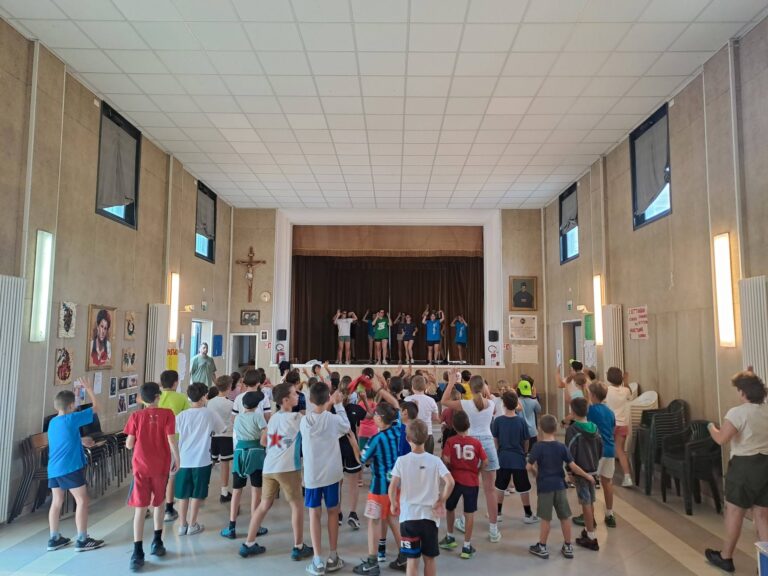 ORATORIO ESTIVO MARIA REGINA DEI MONTI 2026 (3) – Valsassinanews – Il ...